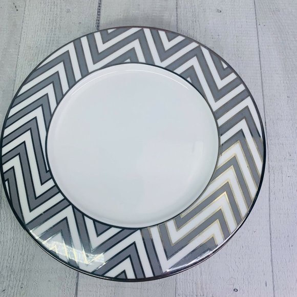 Mikasa | Dining | Mikasa Color Studio Gray Platinum Zig Zag Salad Lunch ...